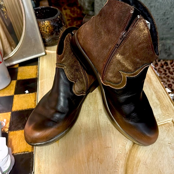 Naot | Shoes | Naot Leather And Suede Boot With Side Zip Style Is ...